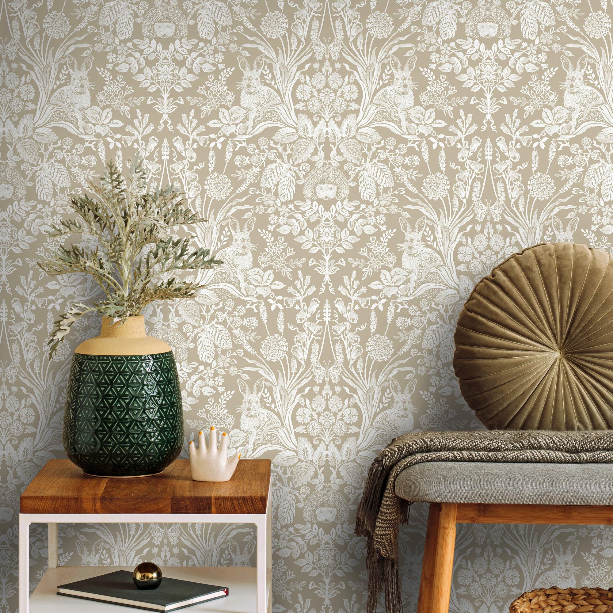 Harlen Woodland Damask Beige William Morris Style Wallpaper 13559 | 13559